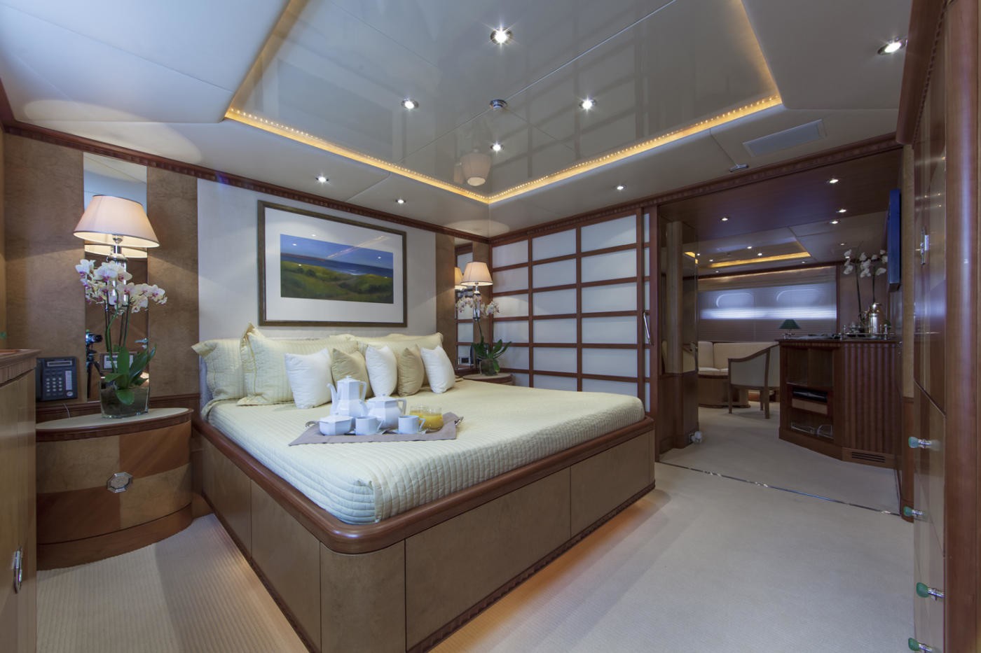 Yacht KANALOA, CRN | CHARTERWORLD Luxury Superyacht Charters